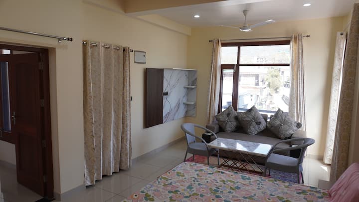 Premium 2bhk Penthouse |
Dhauladhar View+terrace - Kangra