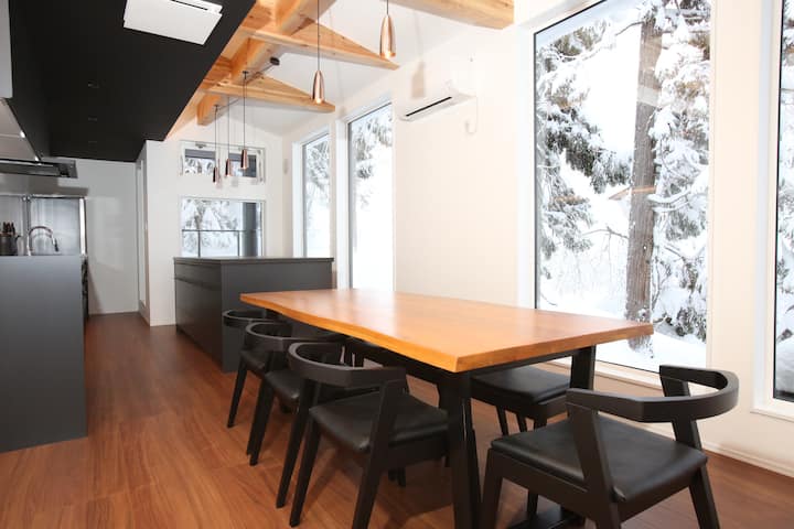 Villa 1 Newly Built Ski-in/ski-out Jacuzzi & Sauna - Hakuba