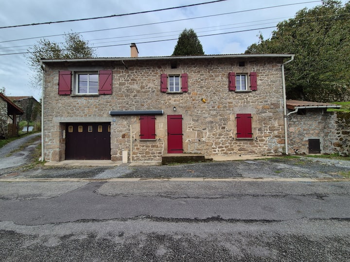 Maison Familiale En Pierre - Bessines-sur-Gartempe