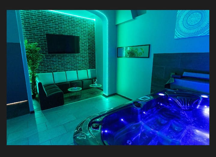 Love Room Jacuzzi - Montluçon