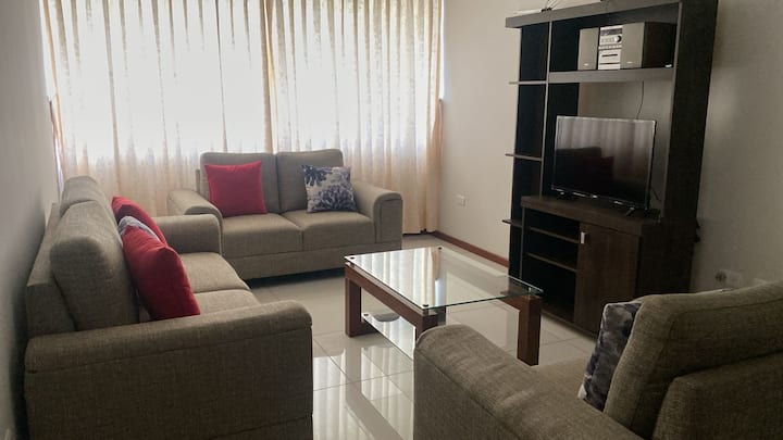 Departamento De 2 Dormitorios. - Cajamarca, Perú