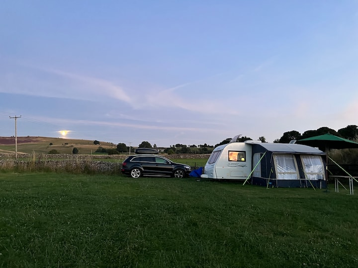 The Peak District Caravan - Bakewell
