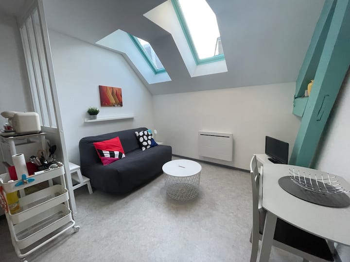Studio Centre-ville Proche Gare - Bourogne