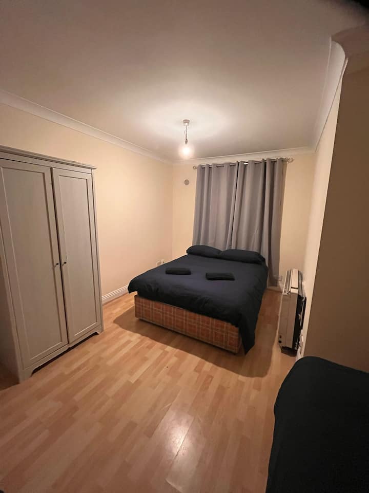 Triple Room By The Spire - 3 - Dublin