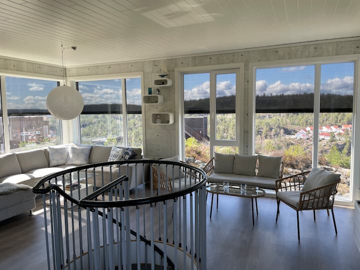 Hytteperle Med Havutsikt. - Norvège