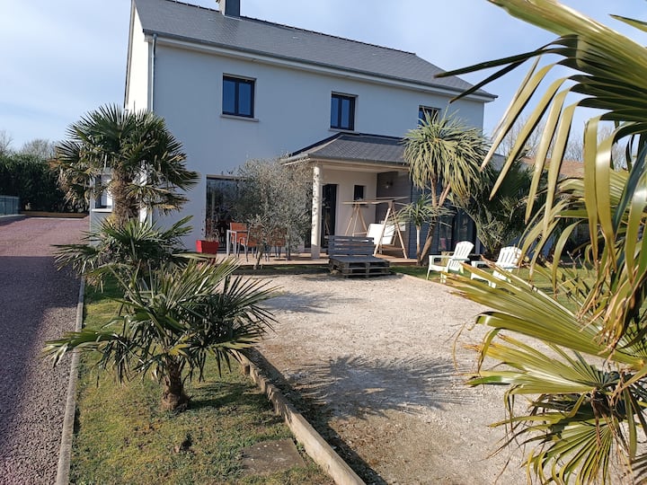 Villa à 5min Plage De Sciotot - Guernsey