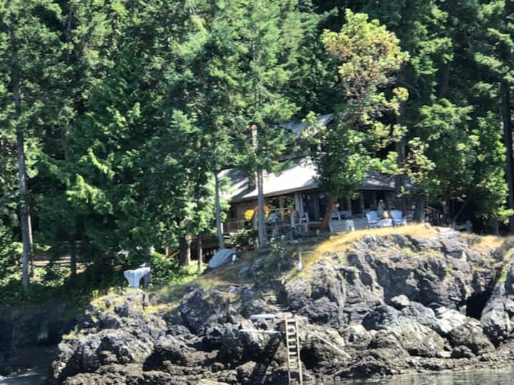 Seal Cove - Friday Harbor, WA