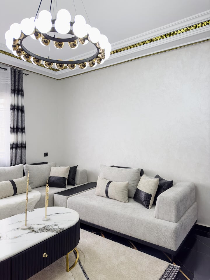 Tout éQuipé Lotinord Marjane - 丹吉爾