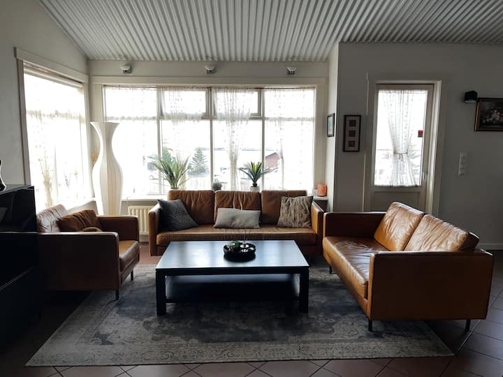 Cozy Home In Reykjavík Suburbs - Reykjavik
