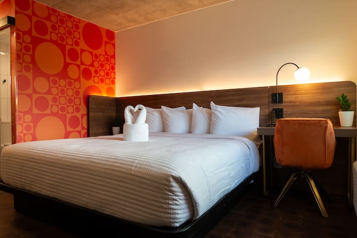 1970s Boutique Hotel - King Bed - ツーソン, AZ