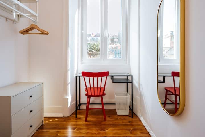 The Mighty Room (City Centre) - Lisbon