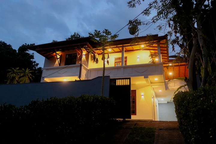 Villa Green Bliss - Hikkaduwa