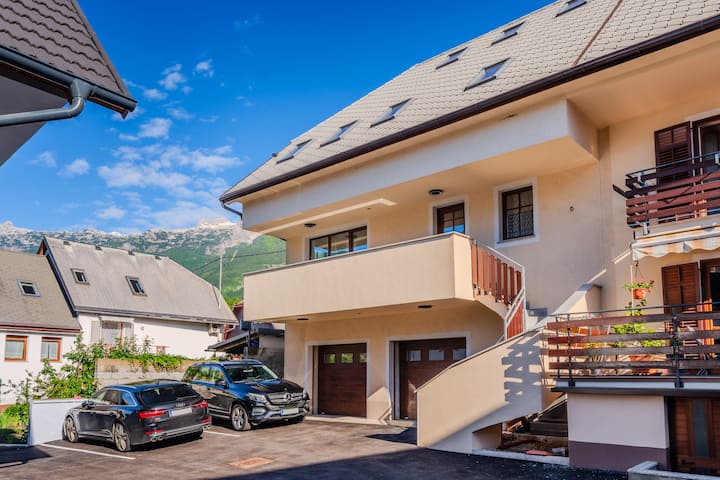Penzion Hosnar, Hiša Mišc - Bovec