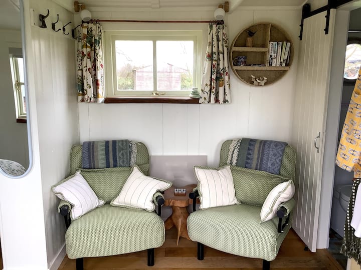 Muffins Meadow - Mersea Island