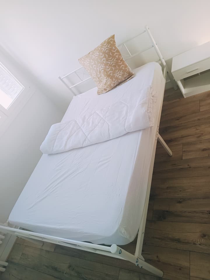 Chambre Lumineuse Et Cosy - Besançon