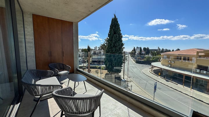 2 Bedroom Modern Apartment With City View - Paphos