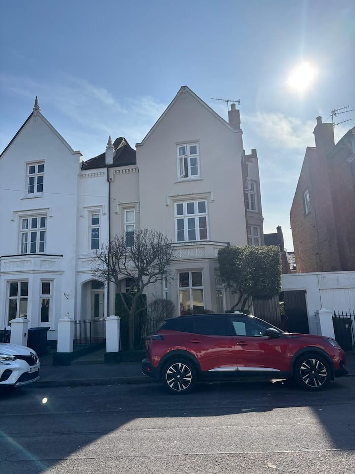 Feelgood Edwardian Townhouse - Leamington Spa