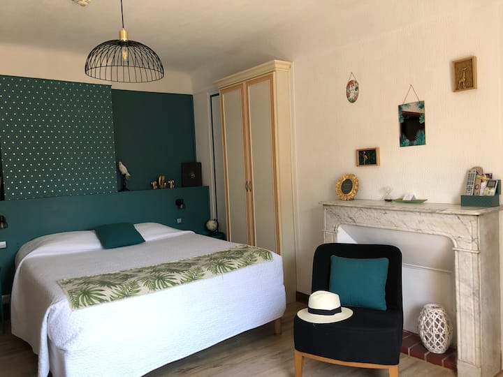 Chambre Triple Au Cœur De Fréjus - Fréjus