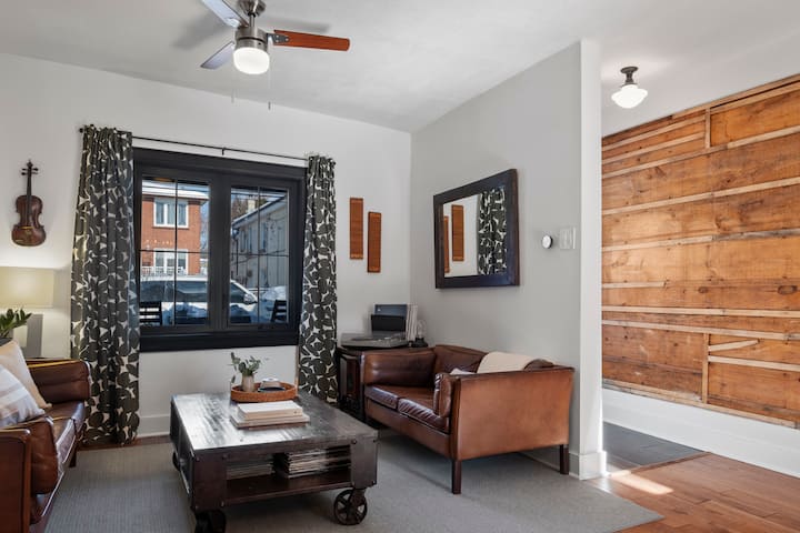 Entire Home In The Junction - Toronto