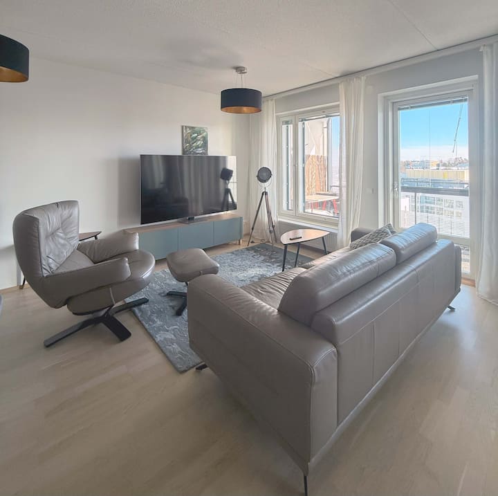 Modern Penthouse Apartment - Espoo