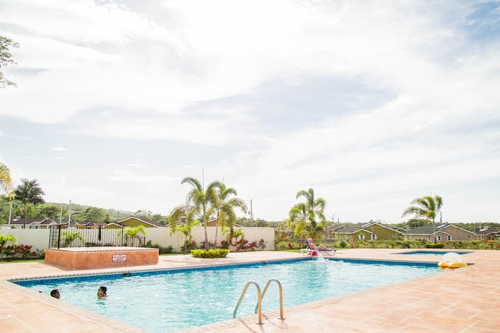 La Casa De Playa Ocho Rios - オーチョ・リオス