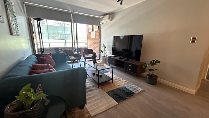 Amplio Dpto. Familiar |A/c |Mall | Metro | Parking - Las Condes