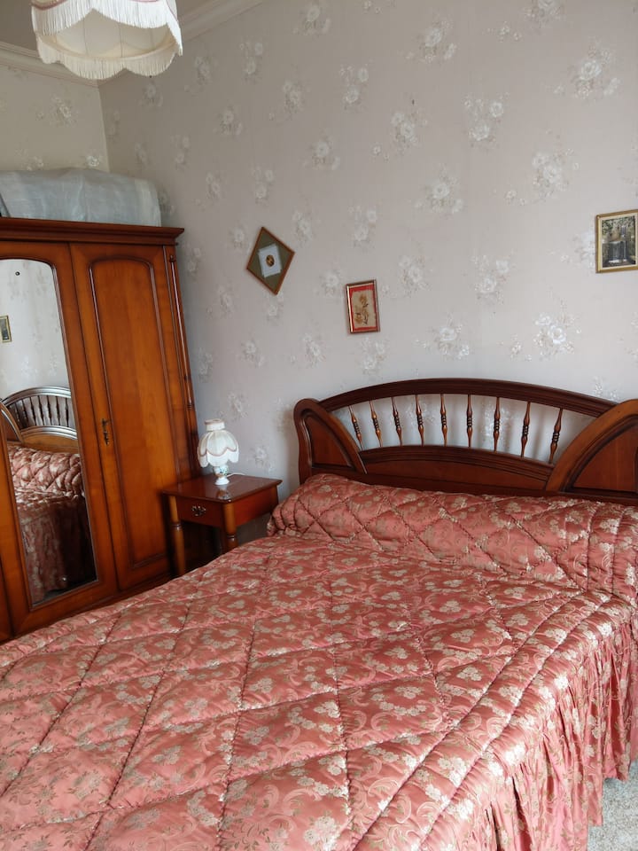 Chambre Lumineuse Au Calme - Romilly-sur-Seine