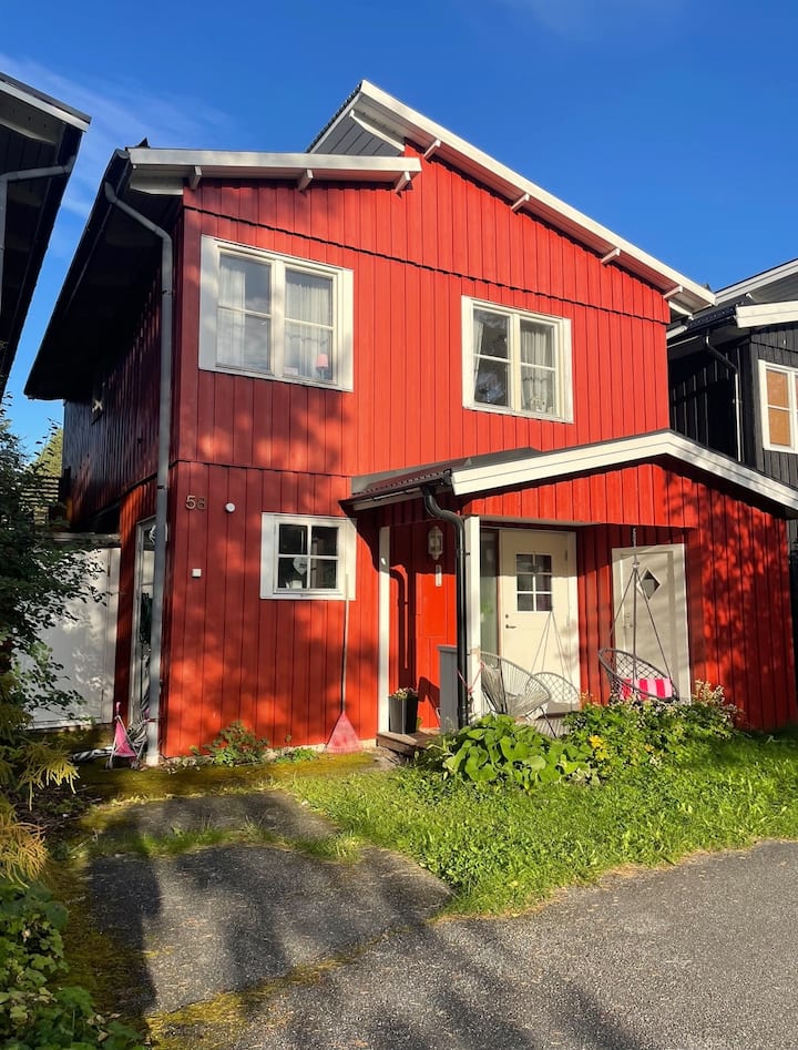 Den Röda Holken! - Östersund
