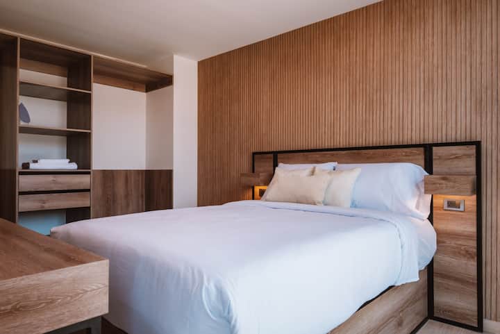 Bello Apartamento Moderno En La Ciudad/ 2 Personas - Guatemala City