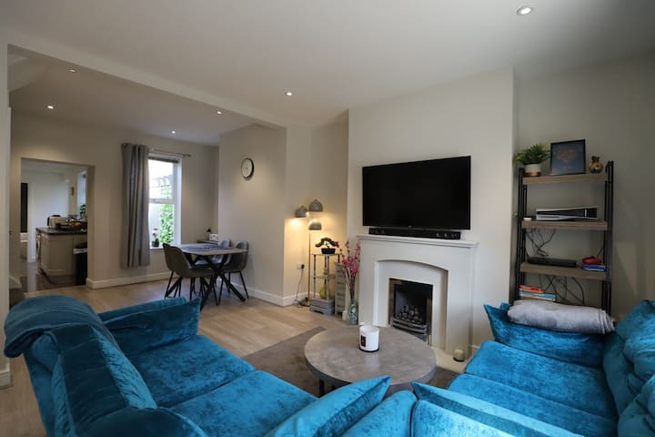 Luxury House Near City Center - Carlisle