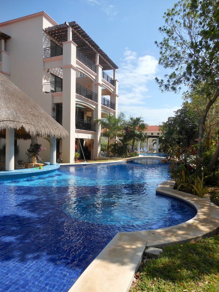 Terrace〰️+200wifi〰️pool〰️golfcourseview〰️freepark - Puerto Aventuras