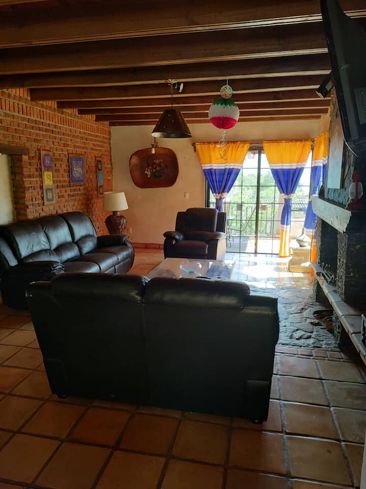 Cabaña Girasoles Irekua - Tzintzuntzan