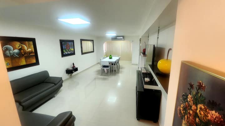 3hab/2b Apartamento Un Parque - Venezuela