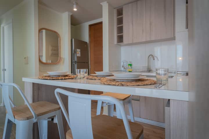 Ubicación ÚNica En Terminal De Buses + Est. Metro - Santiago