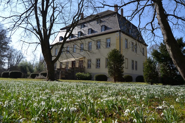 Rittergutswohnung Großgestewitz - Naumburg
