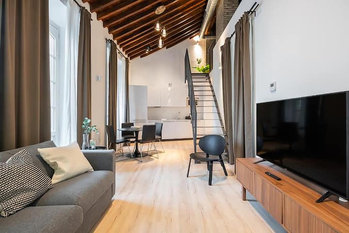 Cnd - Amplio Y Moderno Dúplex En Pleno Centro - Provincia de Málaga, España