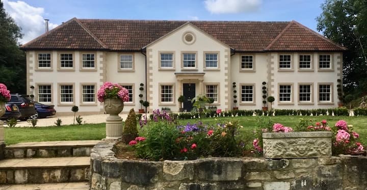Sumptuous Country House - Shepton Mallet