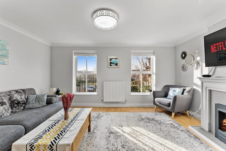 Charming House In Wakefield -  Sleeps 6 - Wakefield