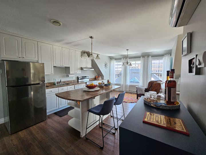 Entire Unit-downtown Fredericton - Fredericton
