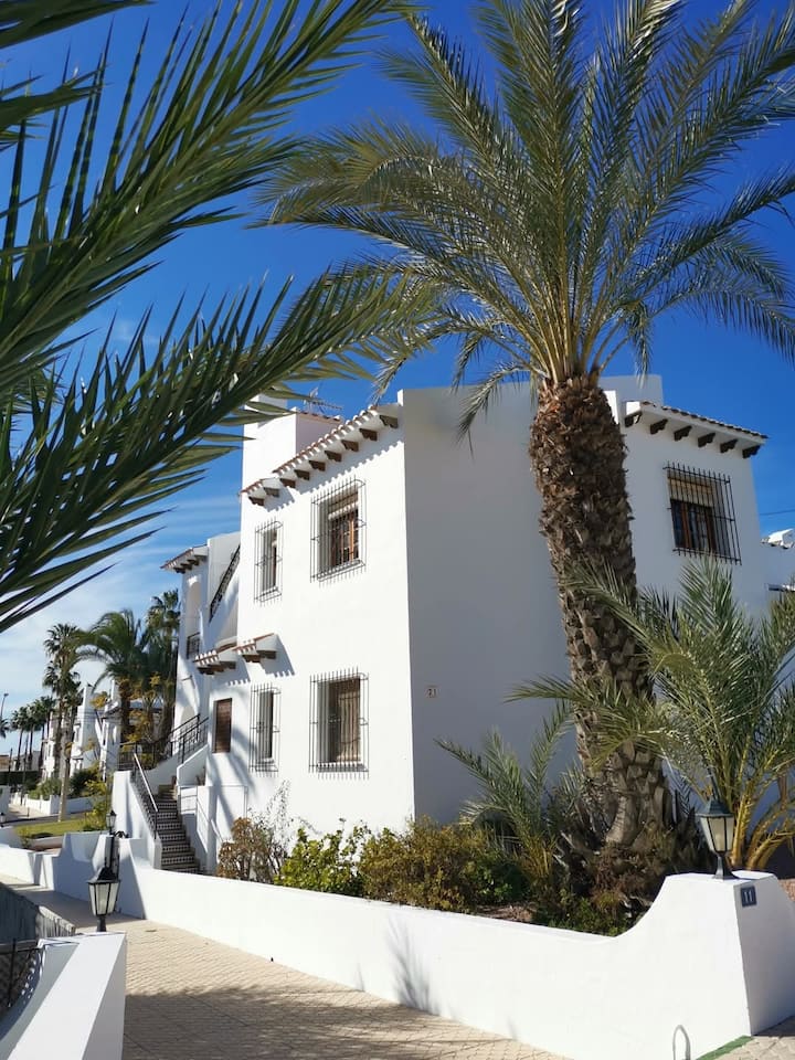 Apartment In Villamartin - Costa Blanca