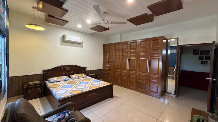 2 Bedrooms Perfect For Families -