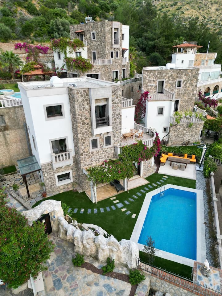 4bedroomed Villa W/ Pool In Kumbahçe Bodrum Bd408 - Bodrum