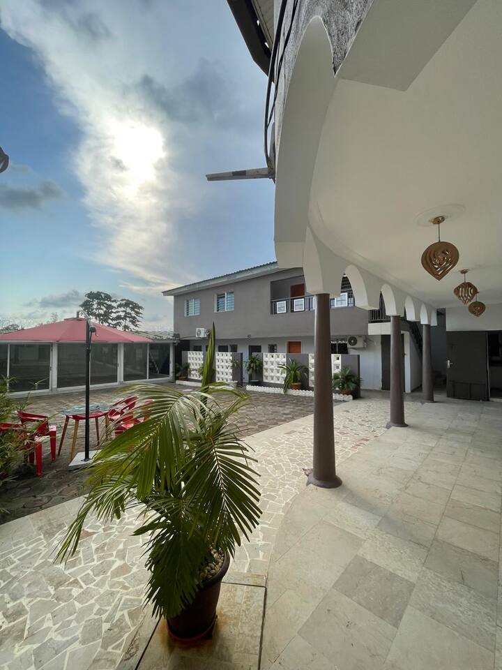 Villa De Vacances Toutes Saisons - Abidjan
