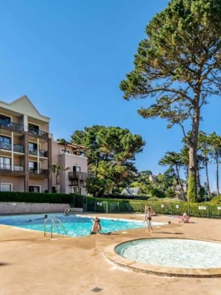 Trestaou Bel Appartement 4/5 Pers Piscine Et Plage - Perros-Guirec