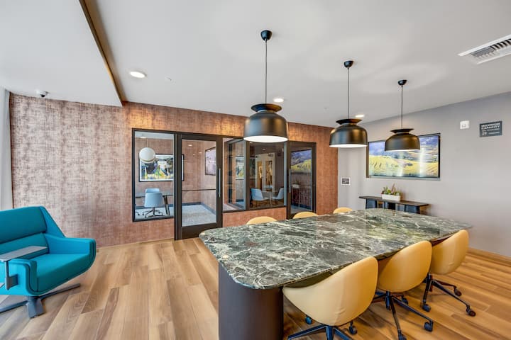 One Lux Stay 2 Bedroom La Suites - Hollywood