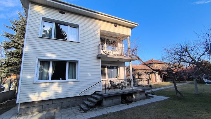 Guest House Pelishat - Bulgaria