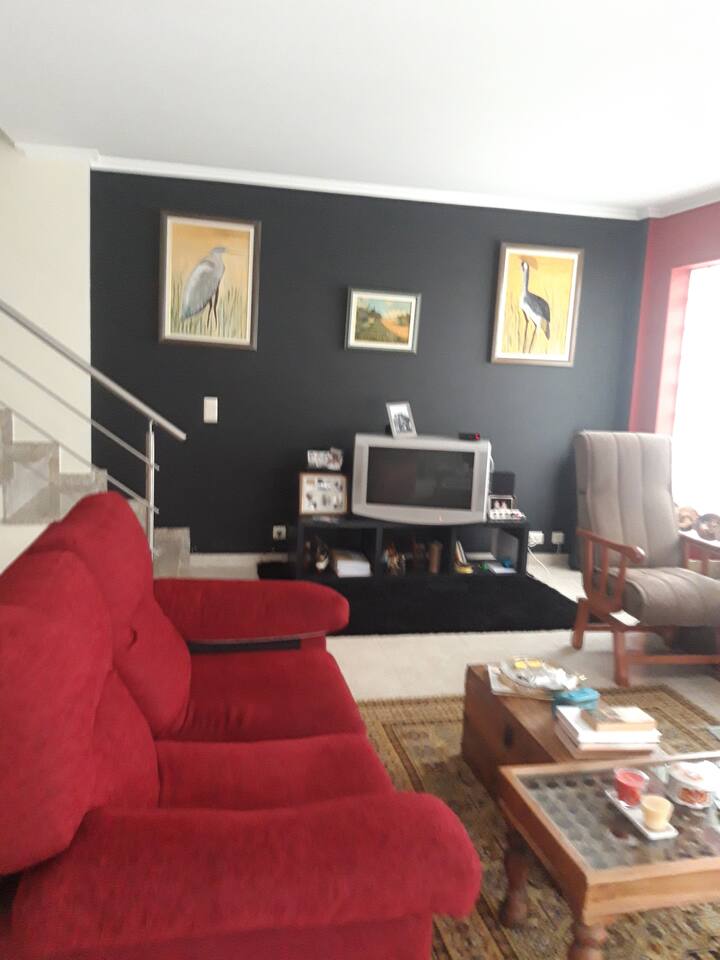 Retiro D'ouro
Quarto Suíte(nº4) 
Sendim, Bragança - Fermoselle