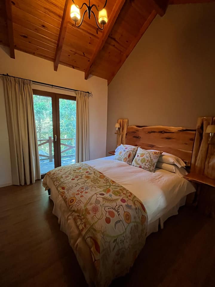 Acogedor Hospedaje En El Bosque - San Carlos de Bariloche