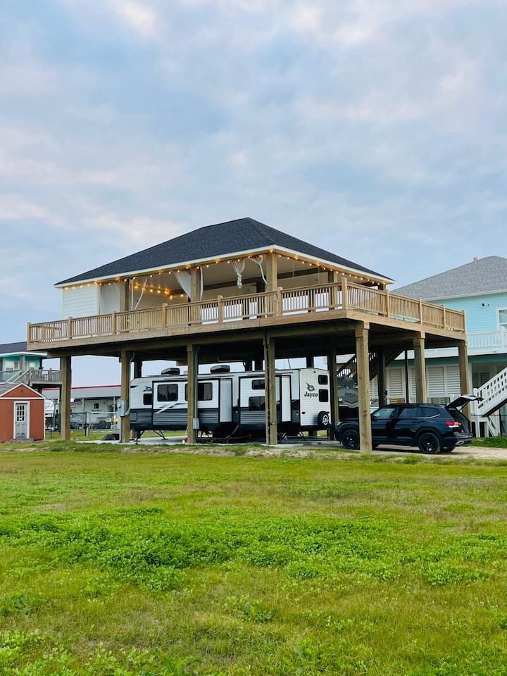 Rv Experience By The Beach Blu - Crystal Beach, TX