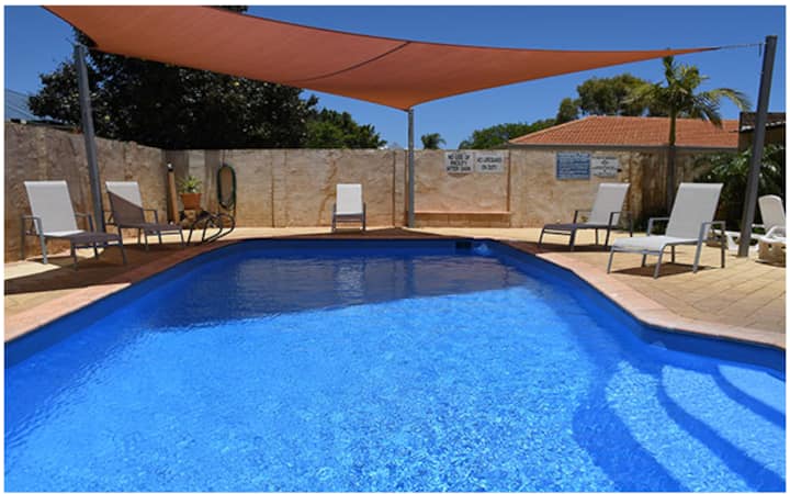 Two Bed Seafront Villa - Kalbarri